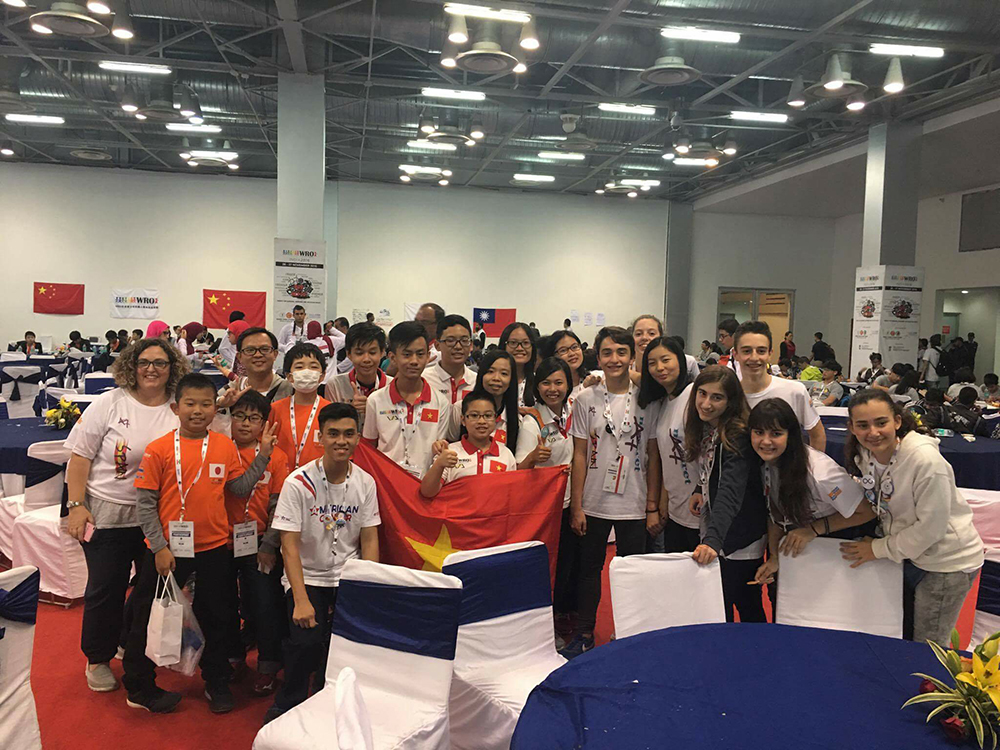 Khởi động cuộc thi Tài năng Robot Robotacon WRO 2017