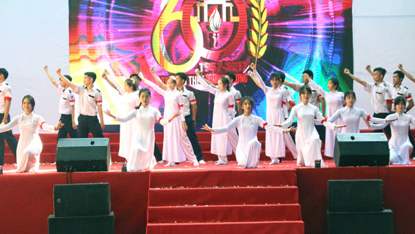 Trường THPT Trưng Vương kỉ niệm 60 năm thành lập