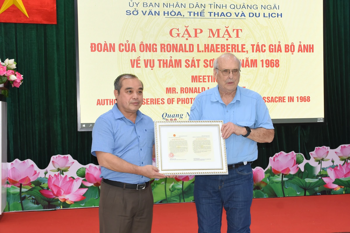Tác giả bộ ảnh thảm sát Sơn Mỹ đồng ý cho khu chứng tích trưng bày ảnh ...