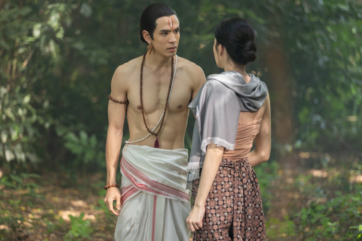 Nối gót Baifern, Mai Davika khiến khán giả đỏ mặt với loạt cảnh nóng 18+ - Tuổi Trẻ Online