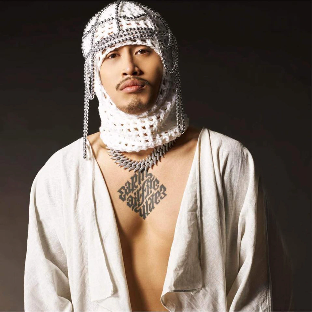 Hustlang Robber vừa đăng quang Rap Việt 2024 là ai? - Tuổi Trẻ Online