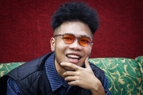 Phúc Du cũng là gã trai thích đắm mình trong những suy tư về tình yêu ...