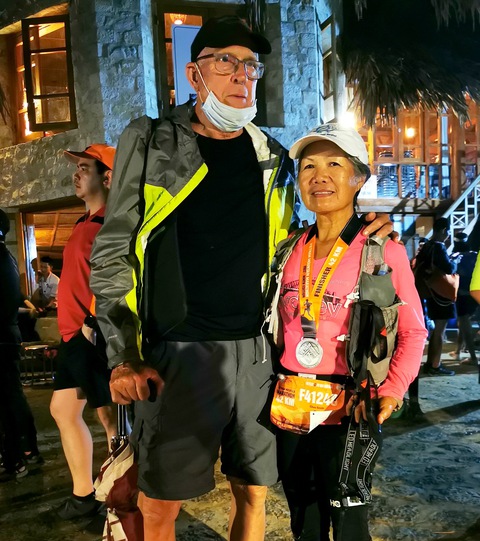 Chau Smith - Hành trình xuyên 7 lục địa ở tuổi 75 - Tuổi Trẻ Online