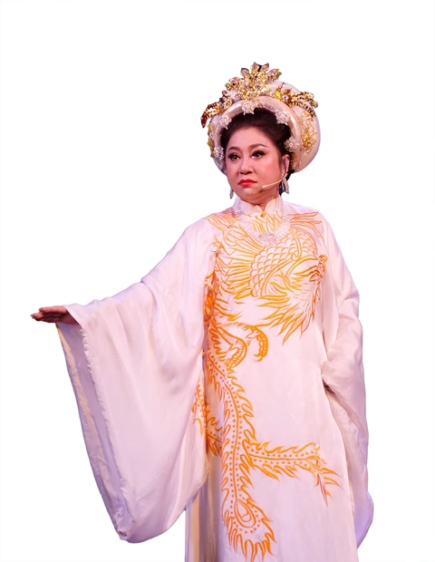 Thoại Mỹ: Tôi nằm khóc khi thấy bạn bè đi hát! - Tuổi Trẻ Online