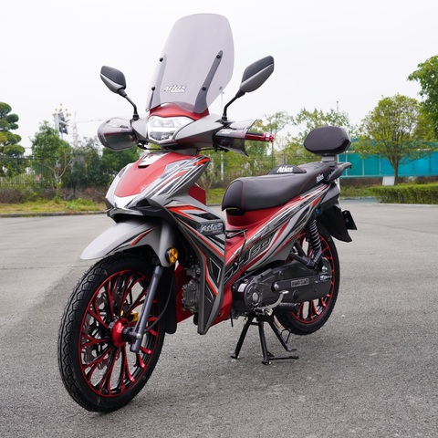 Xe máy lạ khiến dân mạng xôn xao: Trông như Honda SH, nhưng là xe số ...