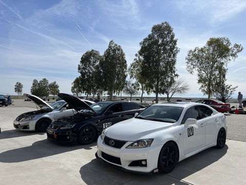 Phụ nữ thích và không thích ô tô nào: 3 hãng xe sang đứng đầu - Tuổi Trẻ Online