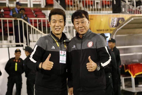 Cựu trợ lý CLB HAGL và TP.HCM làm trợ lý cho HLV Klinsmann - Tuổi Trẻ ...