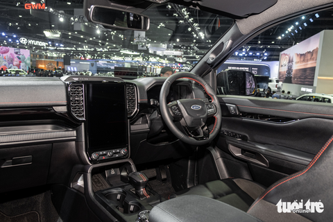 Khám phá Ford Ranger Stormtrak sắp bán ở Việt Nam: Nhiều trang bị xịn ...