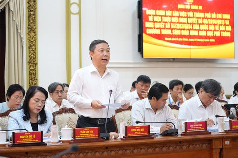 TP.HCM đề xuất chính sách cho giáo viên dạy 2 buổi/ngày - Tuổi Trẻ Online