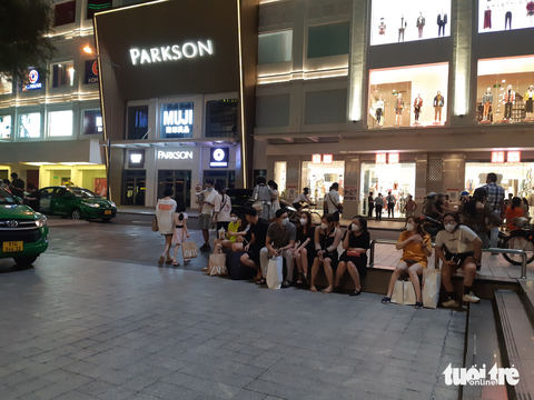 Lấy lại mặt bằng từ Parkson, ông chủ Vạn Hạnh Mall mở trung tâm mua sắm ...