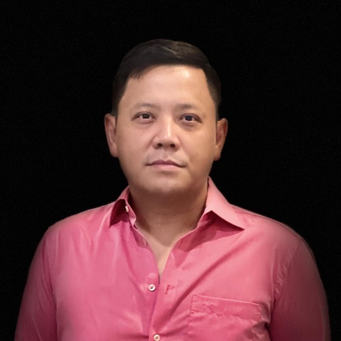 GS toán học Lê Anh Vinh ngồi ‘ghế nóng’ cùng nghệ sĩ Trần Ly Ly, đạo diễn Nguyễn Quang Dũng ...