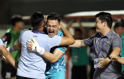 CLB Công An Hà Nội lấy lại Patrick Lê Giang từ CLB TP.HCM để cho Hoàng ...