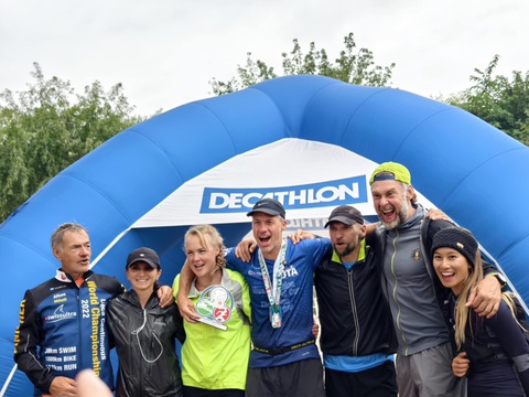 Thanh Vũ: Cô gái Việt bơi 114km, đạp xe 5.400km, chạy bộ 1.266km - Tuổi Trẻ Online