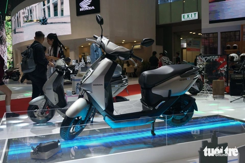 Xe máy điện Honda ICON e: tại VMS 2024: Pin rời cho thuê, giá dự kiến ...