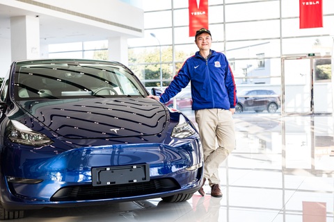 Elon Musk nhận tin xấu trước 'ngày lịch sử': 4 giám đốc Tesla ra đi chỉ ...