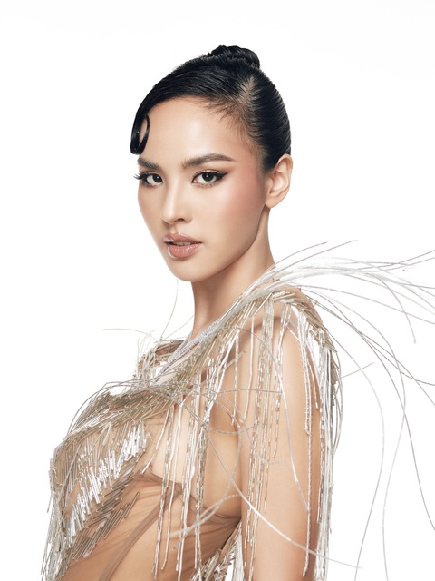 MC hot nhất VTV Quỳnh Nga đại diện Việt Nam tại 'Miss Charm 2024' - Tuổi Trẻ Online