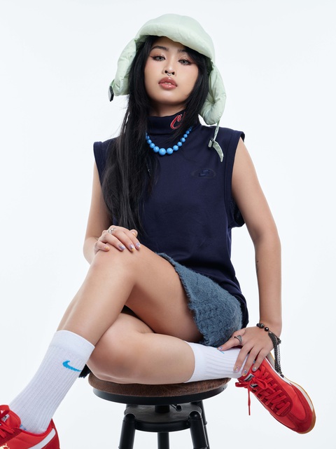 52Hz bất thình lình xuất hiện trên quảng trường Thời Đại New York ...