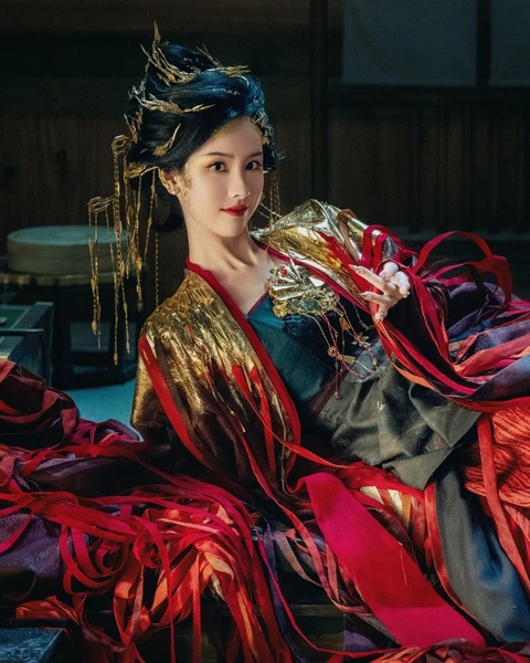 Trần Đô Linh - Mỹ nhân cổ trang mới phim Hoa ngữ hút triệu view - Tuổi ...