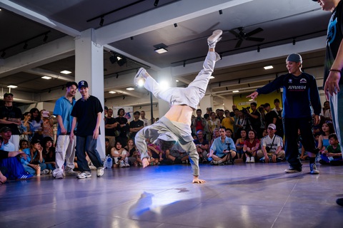 Fido Crew đại diện Việt Nam tranh tài breakdance tại Pháp - Tuổi Trẻ Online