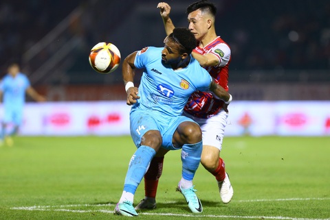 Rafaelson cứu CLB Nam Định thoát thua CLB TP.HCM - Tuổi Trẻ Online