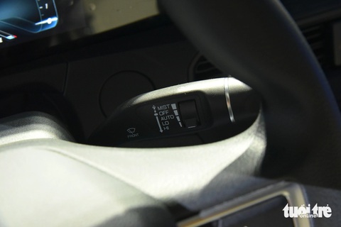 Ford Transit 2024 ra mắt Việt Nam: Giá từ 905 triệu, rộng rãi hơn ...