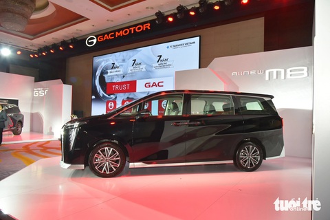 GAC ra mắt GS8, M8 ở Việt Nam: Giá tiền tỉ, cạnh tranh bằng công nghệ ngập tràn - Tuổi Trẻ Online