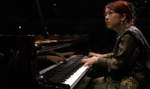 Lương Khánh Nhi đoạt giải ba cuộc thi Leeds International Piano ...