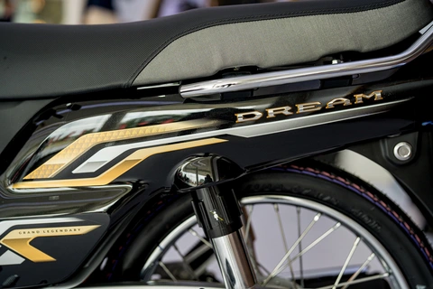Honda Dream ra bản đặc biệt, đại lý phải bốc thăm, dân mạng vặn: 'Không ...