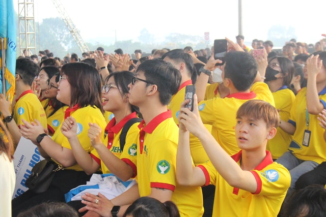 Connect Fest 2024: Tưng bừng các hoạt động trải nghiệm dành cho học ...