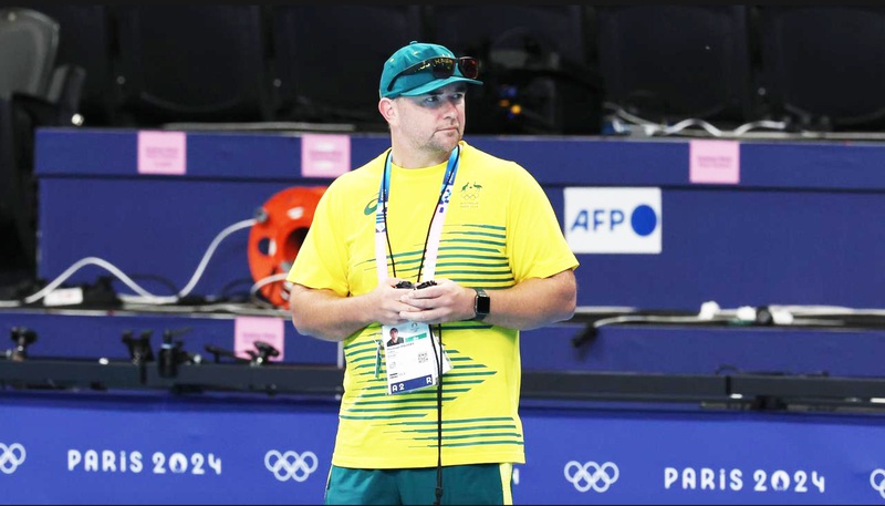 Úc sa thải HLV đội tuyển bơi Palfrey vì ủng hộ Hàn Quốc ở Olympic ...