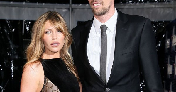 Khiến Liverpool gặp MU, Peter Crouch bị vợ bốc lửa doạ xử đẹp - Tuổi ...