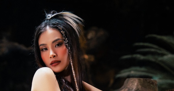 Đông Nhi đánh úp, tung MV 'hack não' về người cổ đại và ngoài hành tinh ...