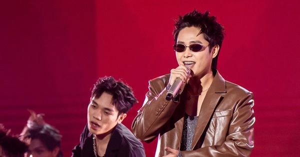 Tăng Duy Tân mượn sóng trực tiếp làm điều đặc biệt ý nghĩa - Tuổi Trẻ ...