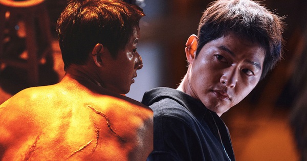 Song Joong Ki lộ tấm lưng chằng chịt sẹo trong phim điện ảnh không cát ...