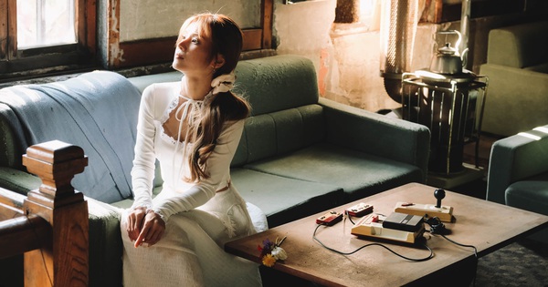 Hoàng Yến Chibi xinh như mộng bên ngôi nhà của phim First Love - Tuổi ...