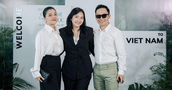 Đinh Tiến Đạt trẻ trung bên vợ xinh, hội ngộ dàn ‘anh trai’, ‘chị đẹp' - Tuổi Trẻ Online