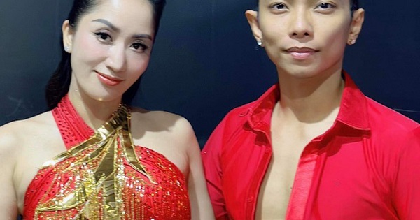 Khánh Thi – Phan Hiển tất bật tập luyện giải Vô địch quốc gia